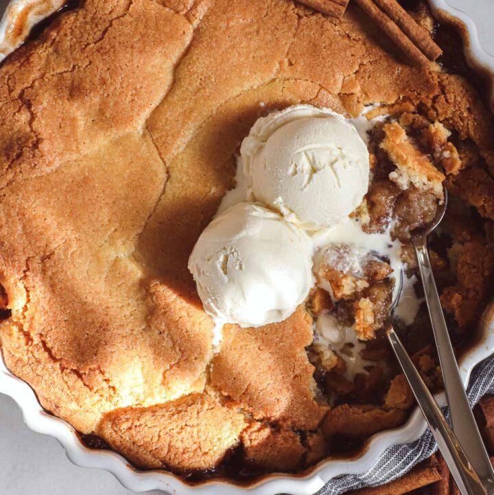 Crustless Apple Pie (Swedish Apple Pie) - Elle & Pear