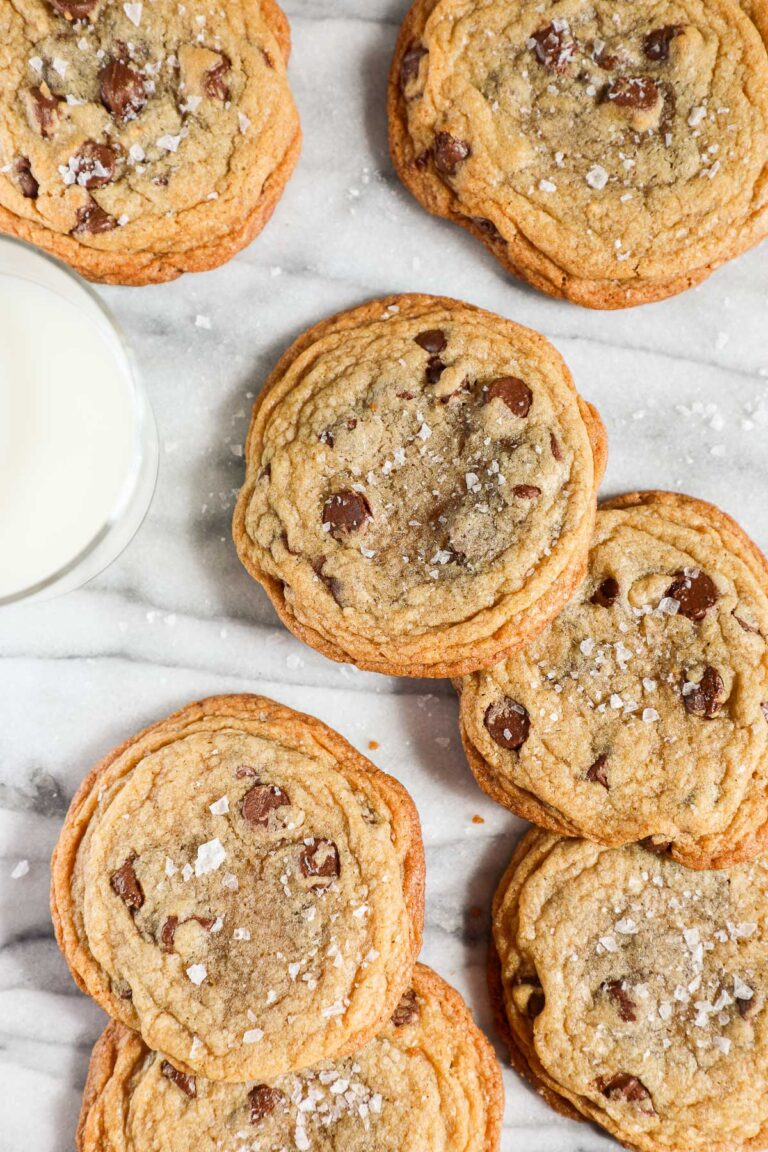 Small Batch Crispy Chocolate Chip Cookies - Elle & Pear