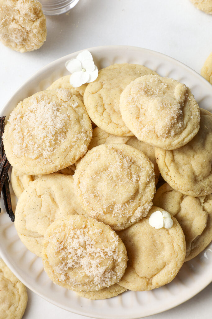 Vanilla Bean Cookies - Elle & Pear