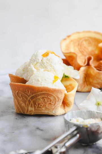 Lemon Curd Ice Cream - Elle & Pear