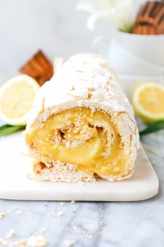 Meringue Roulade - Elle & Pear